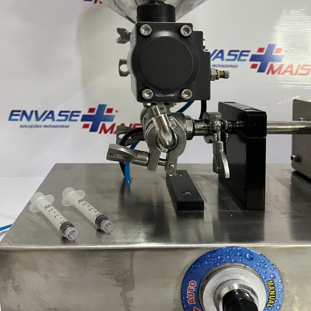 ENVASADORA SEMIAUTOMÁTICA E+SERINGA COM TANQUE | Envase Mais